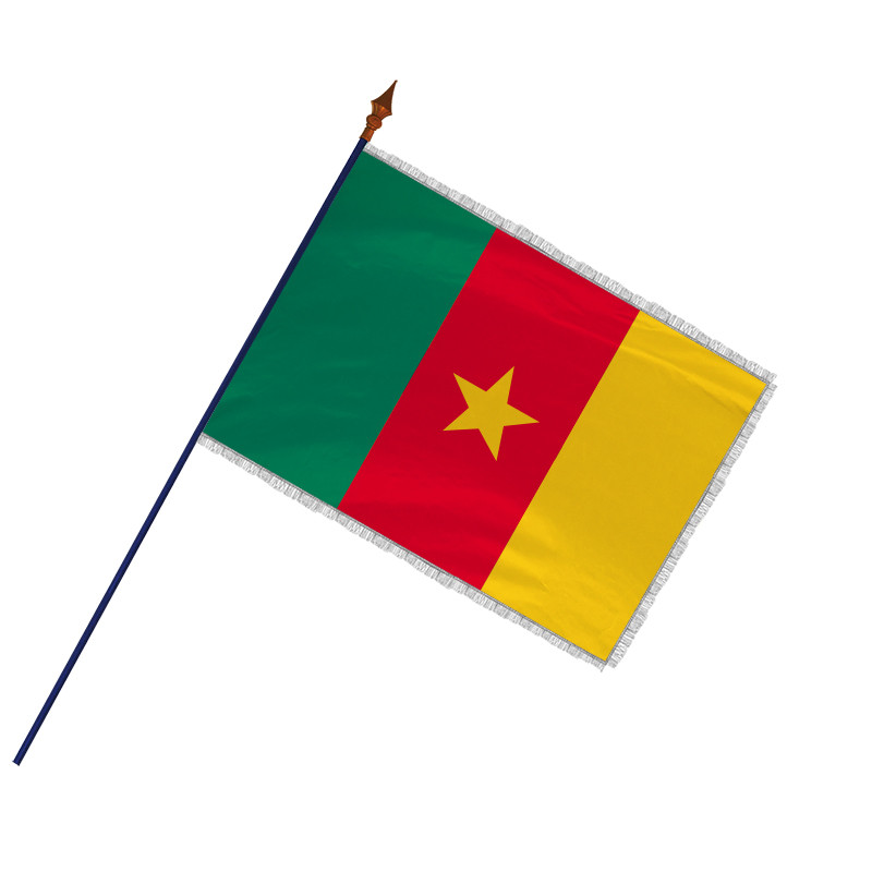 Drapeau Cameroun avec hampe officielle | MACAP
